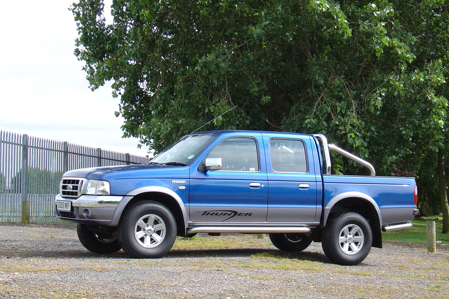 Ford Ranger: Từ “kẻ bình dân” đến thống lĩnh thị trường xe bán tải Việt