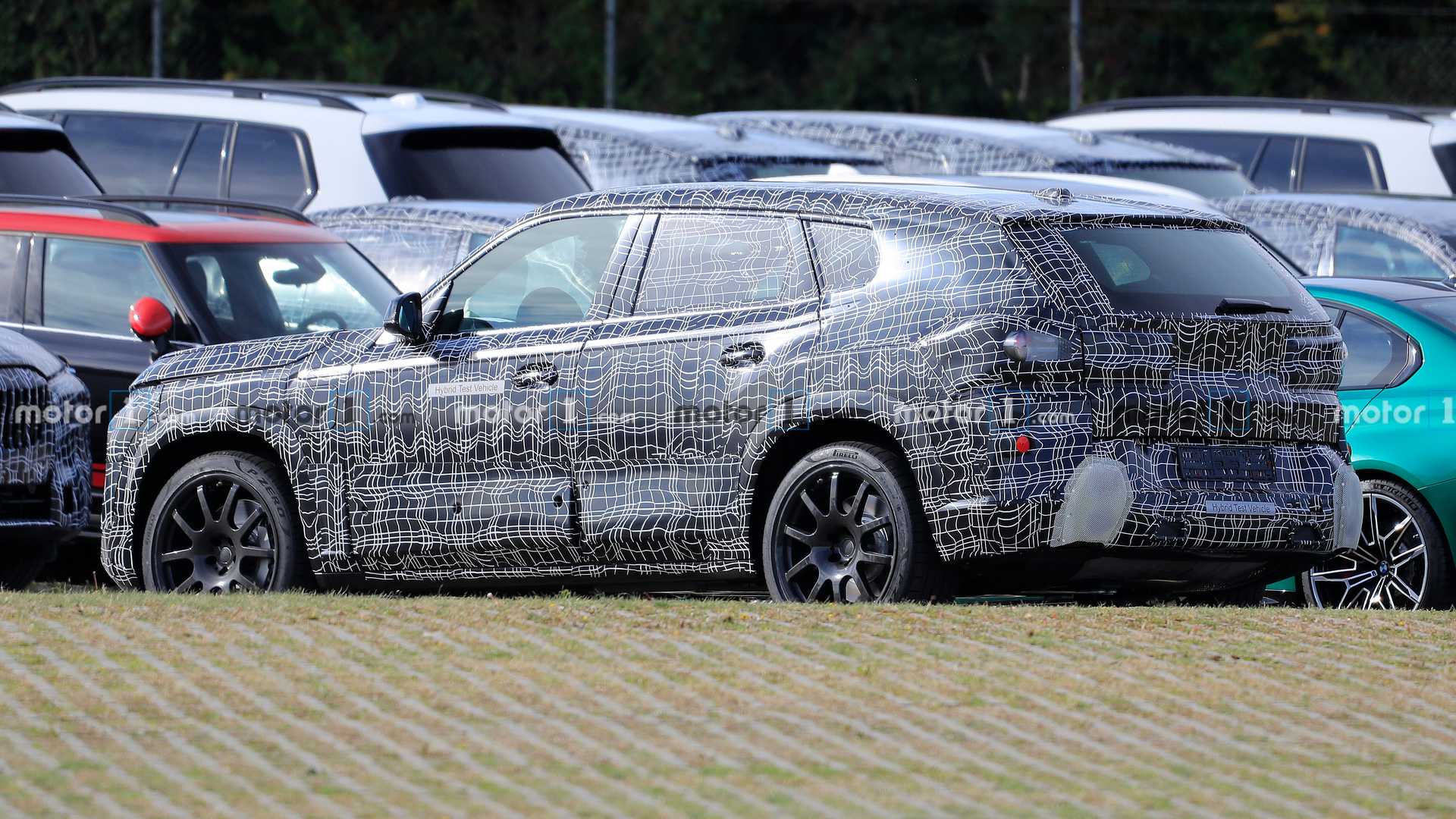 BMW X8 bị bắt gặp đang chạy thử nghiệm, chờ ngày ra mắt