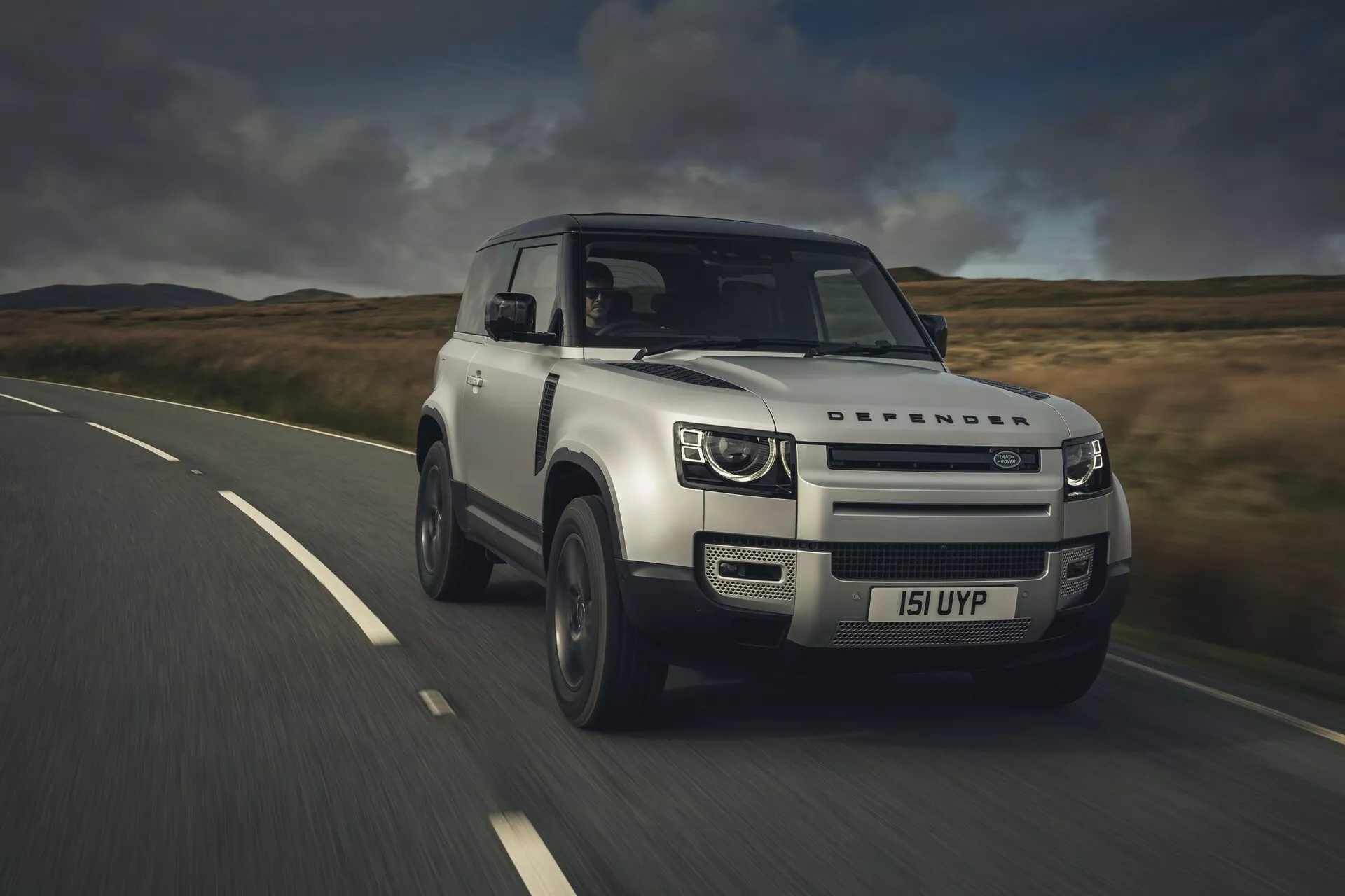 Bắt gặp TFender, "người anh em" tới từ châu Á của Land Rover Defender