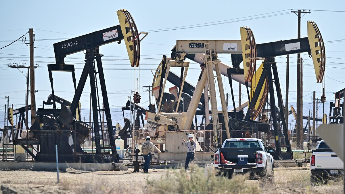 Giá xăng dầu hôm nay 13/11: OPEC dự báo thị trường không thiếu dầu trong năm sau