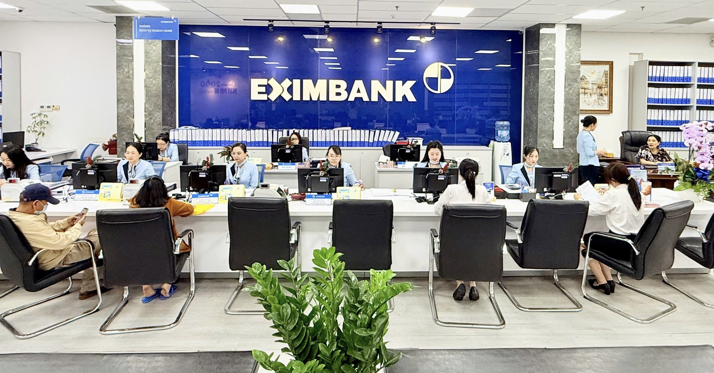 Ngân hàng Eximbank (EIB) chủ động khắc phục vi phạm hành chính trong ...