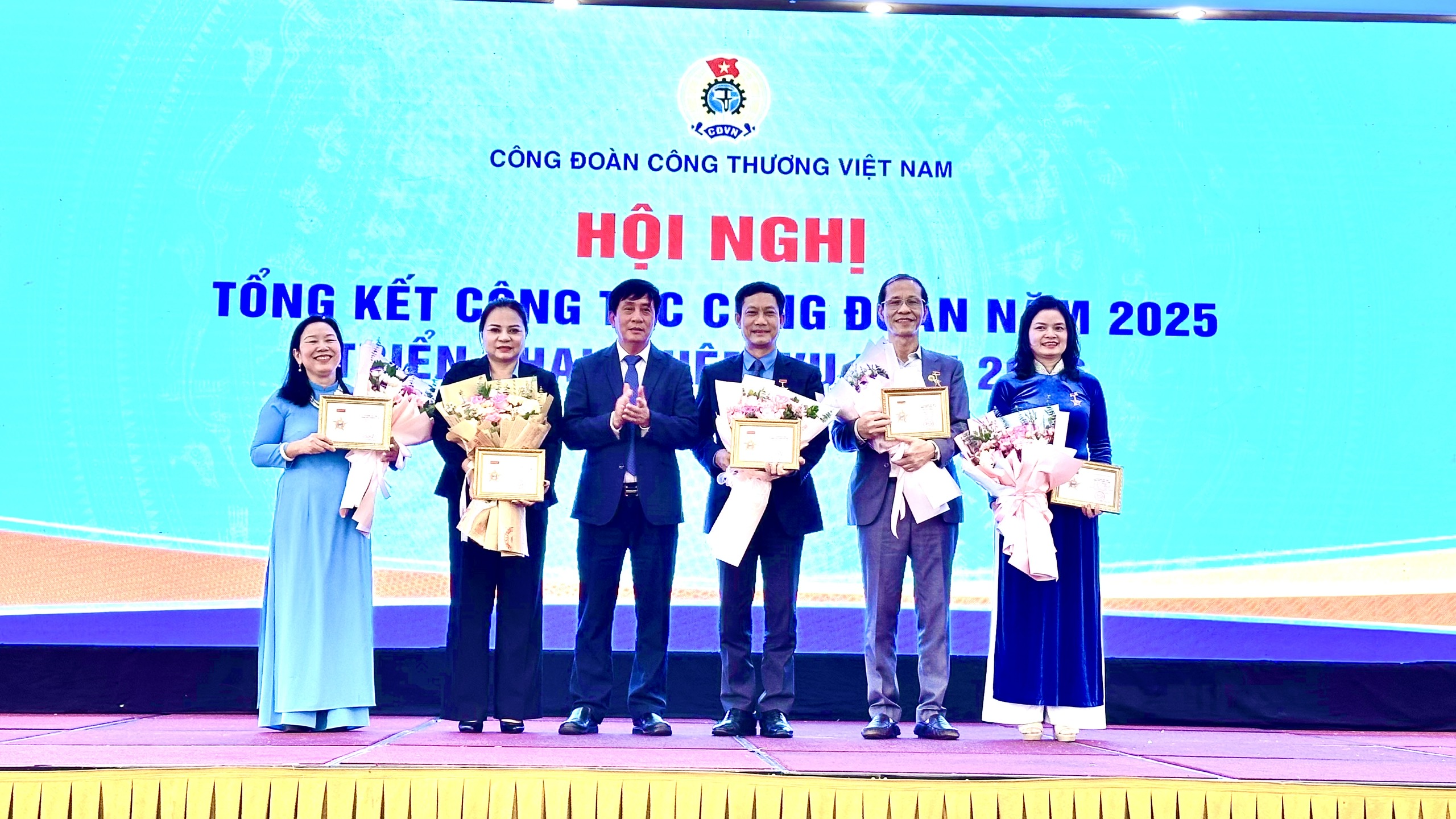 Công đoàn Công Thương Việt Nam: Đổi mới để đồng hành cùng người lao động