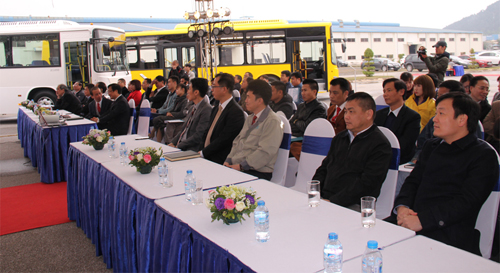 Daewoo Bus Việt Nam ra mắt dòng xe bus Daewoo BC095 mới với nhiều ưu ...