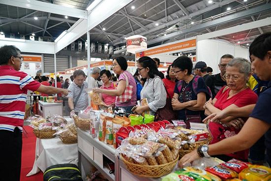 Vietnam attends largest Asia-Pacific food fair in Singapore